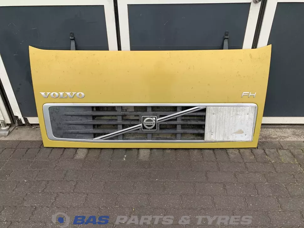 Front panel Volvo 21058445 | BAS Parts & Tyres
