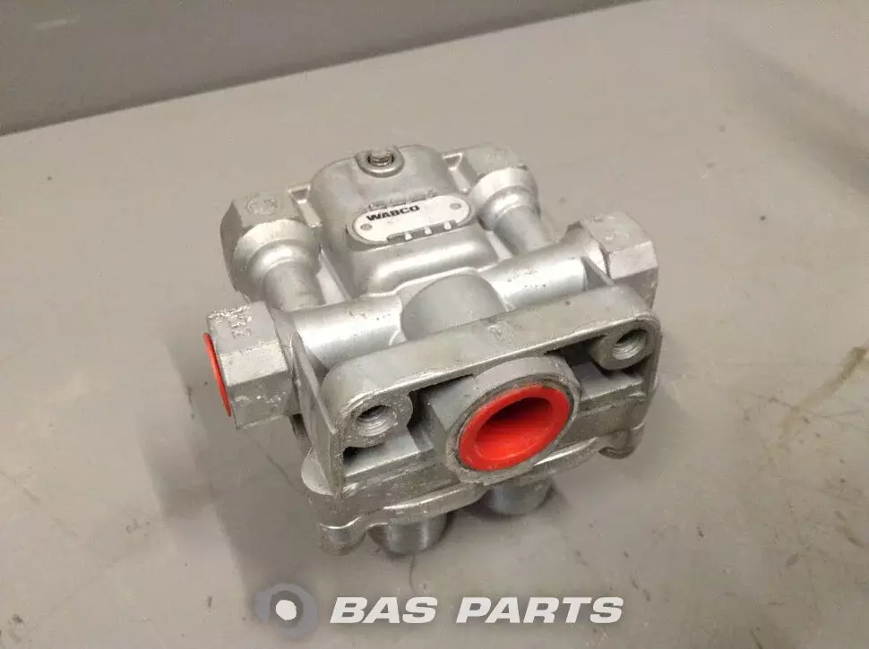 Overflow valve Volvo 20382310 | BAS Parts & Tyres