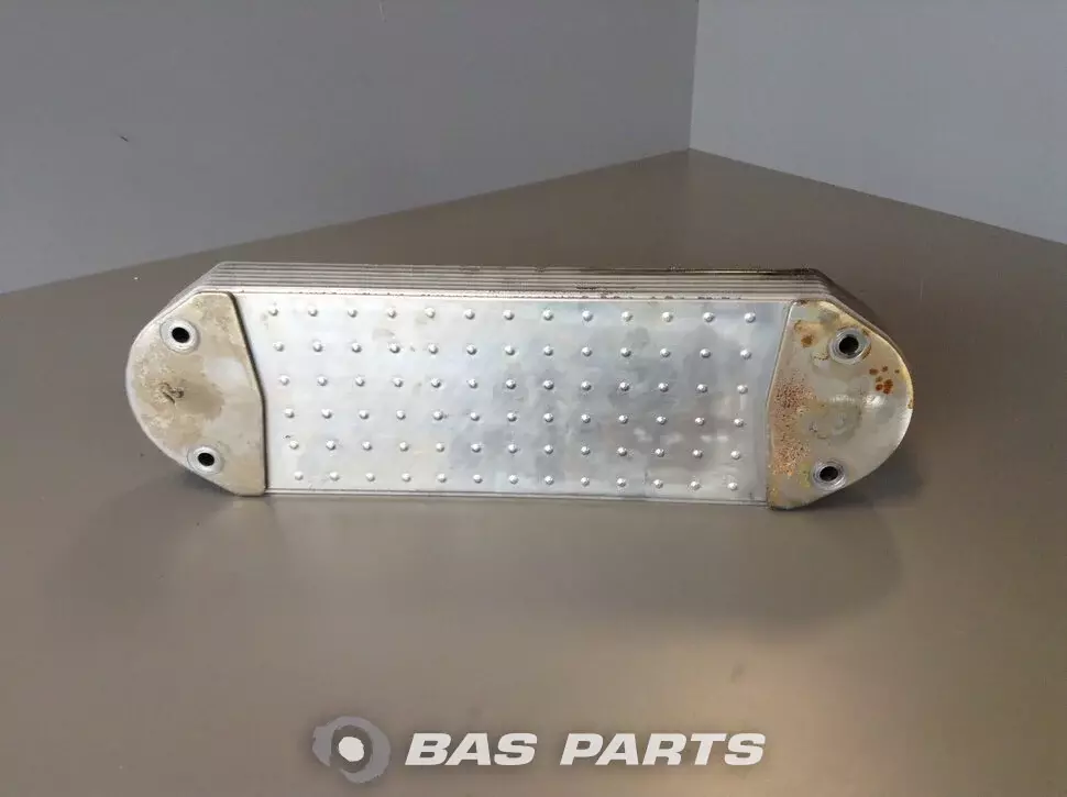 Oil cooler 20749399 | BAS Parts & Tyres