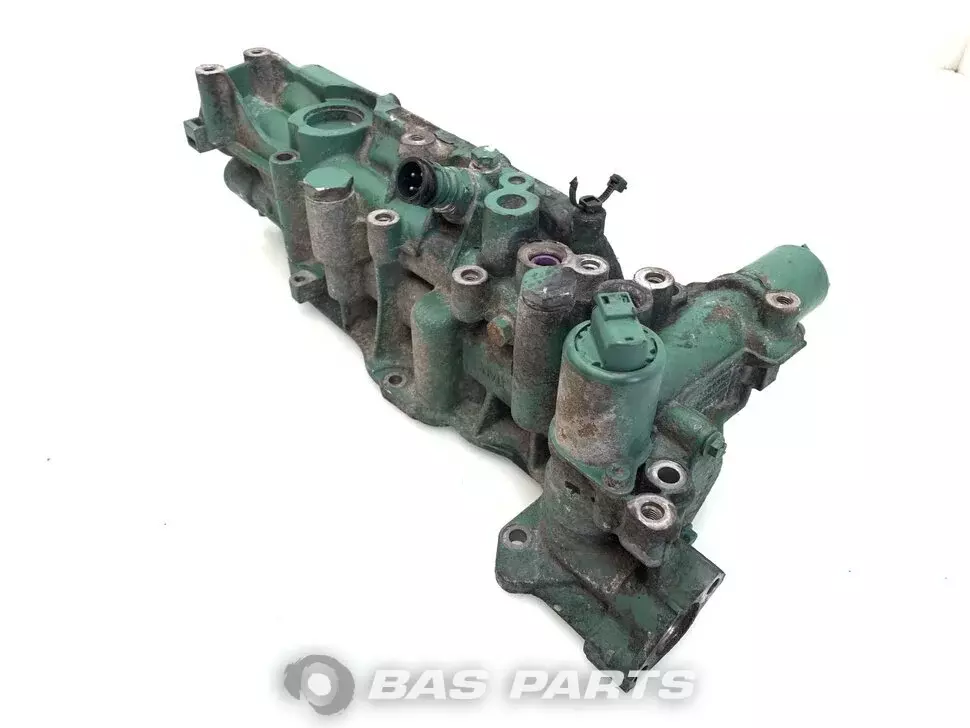 Oil filter housing Volvo 22095530 | BAS Parts & Tyres
