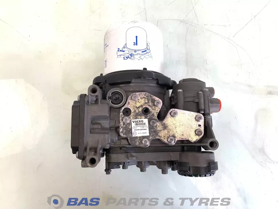 Air dryer 22169410 | BAS Parts & Tyres