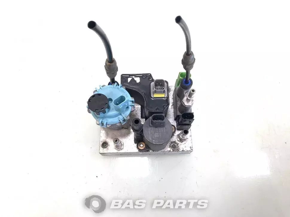 AdBlue pump 21679299 | BAS Parts & Tyres