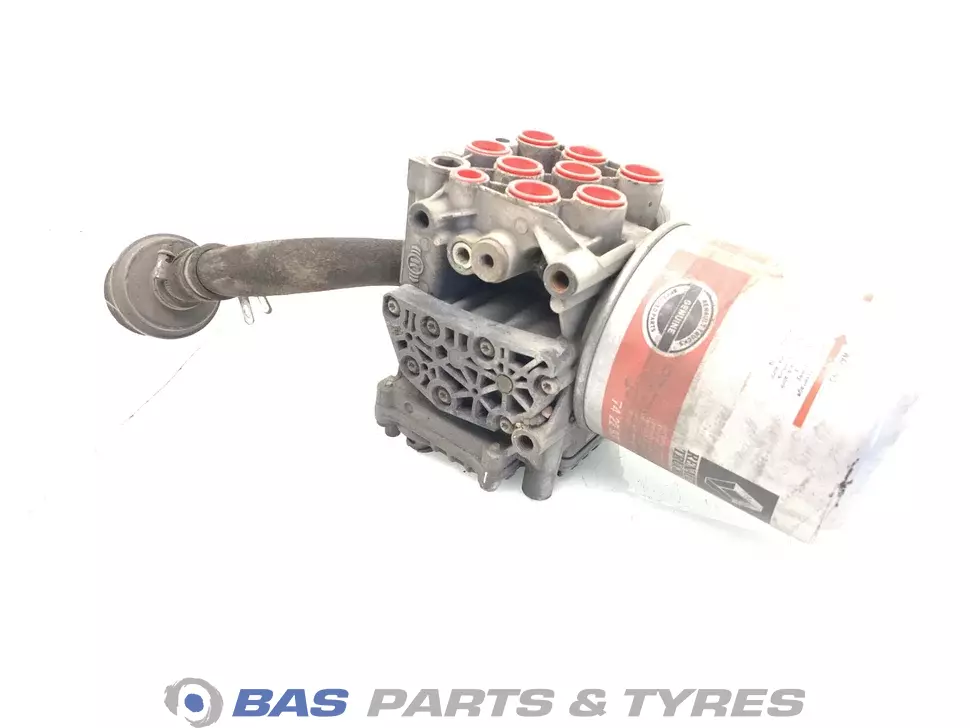 Air dryer Renault 7421352785 | BAS Parts & Tyres