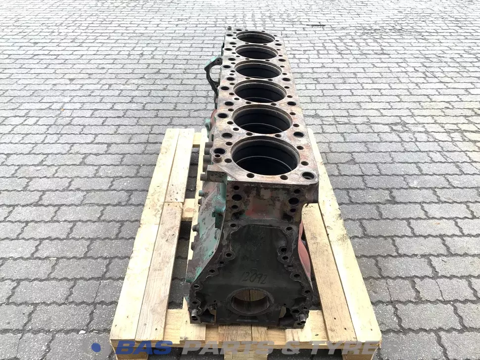 Bloc moteur Volvo 8170120 | BAS Parts & Tyres