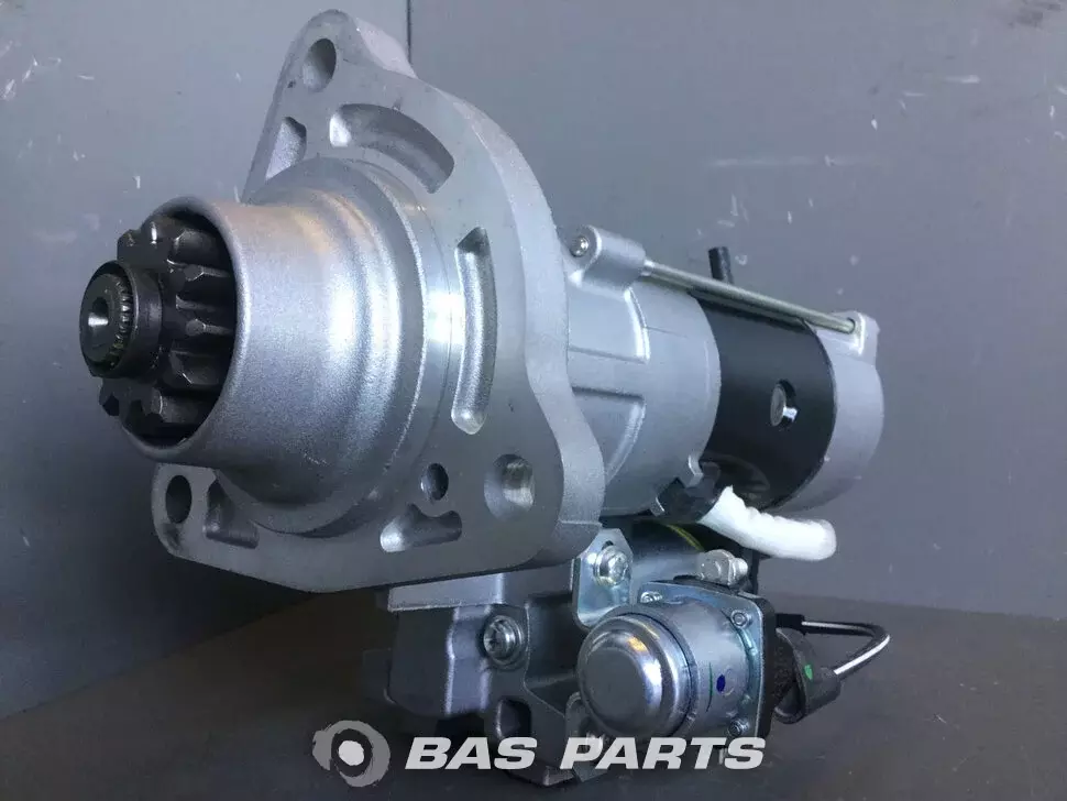 Starter Mitsubishi 20524702 | BAS Parts & Tyres