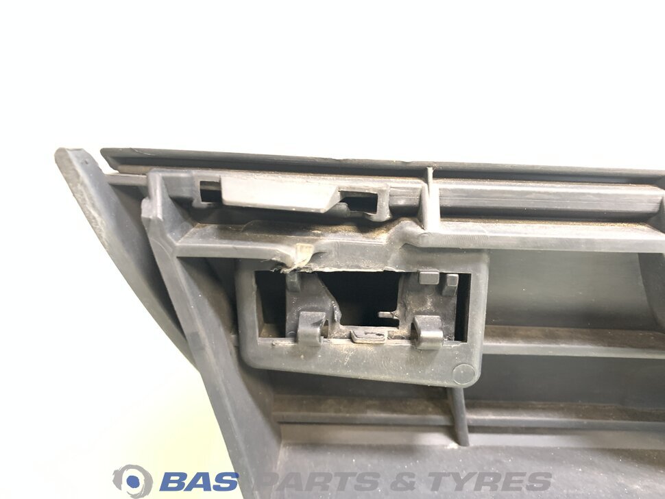 Grille Mercedes Actros MP4 A 961 885 02 53 A 961 885 0253 - BAS Parts