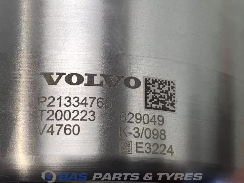 Zestaw tulei cylindrowych Volvo 23764239 | BAS Parts & Tyres