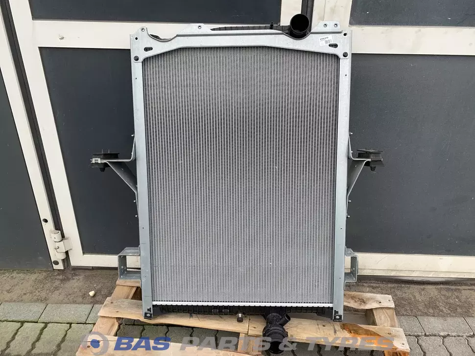 Radiator 23852090 23852090 | BAS Parts & Tyres