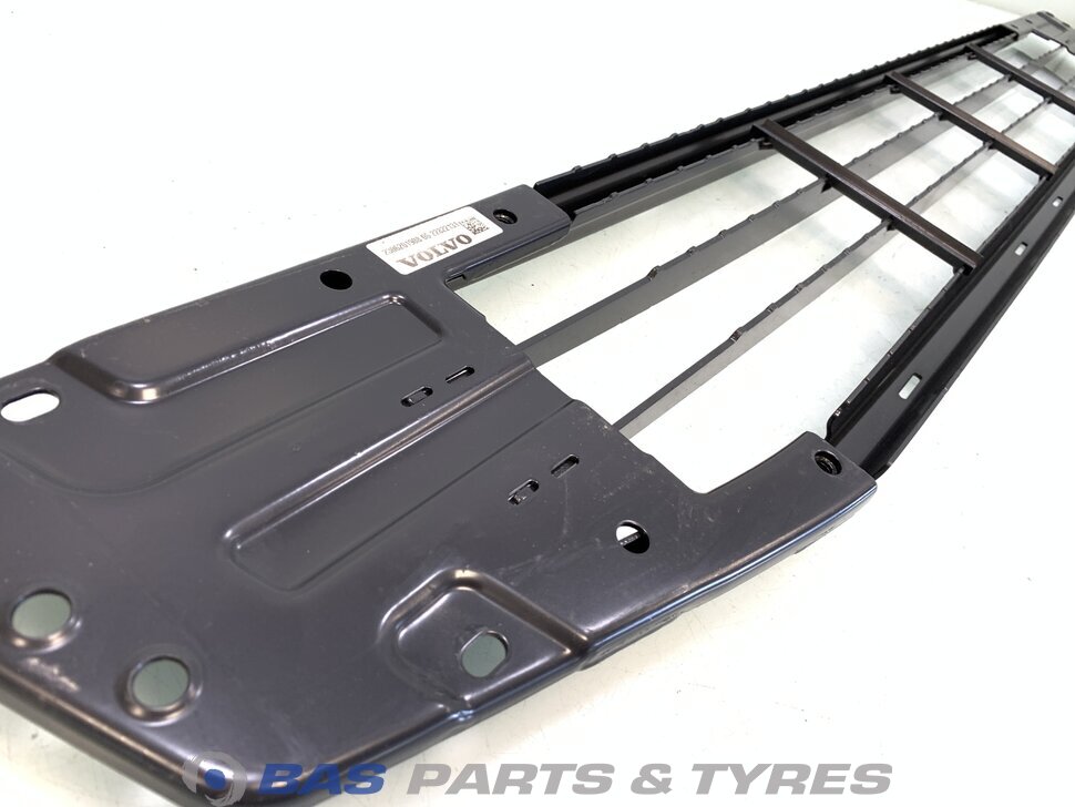 Treeplank, Boven Volvo 22822131 22822131 - BAS Parts & Tyres