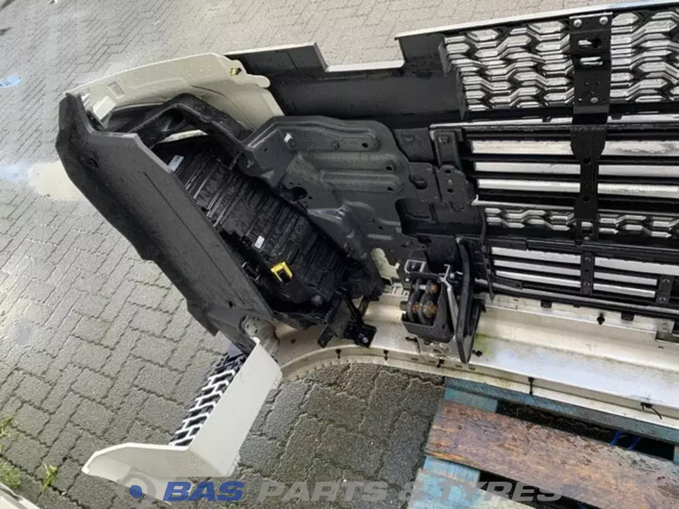 Stoβstange Volvo FH4B 78670304 | BAS Parts & Tyres