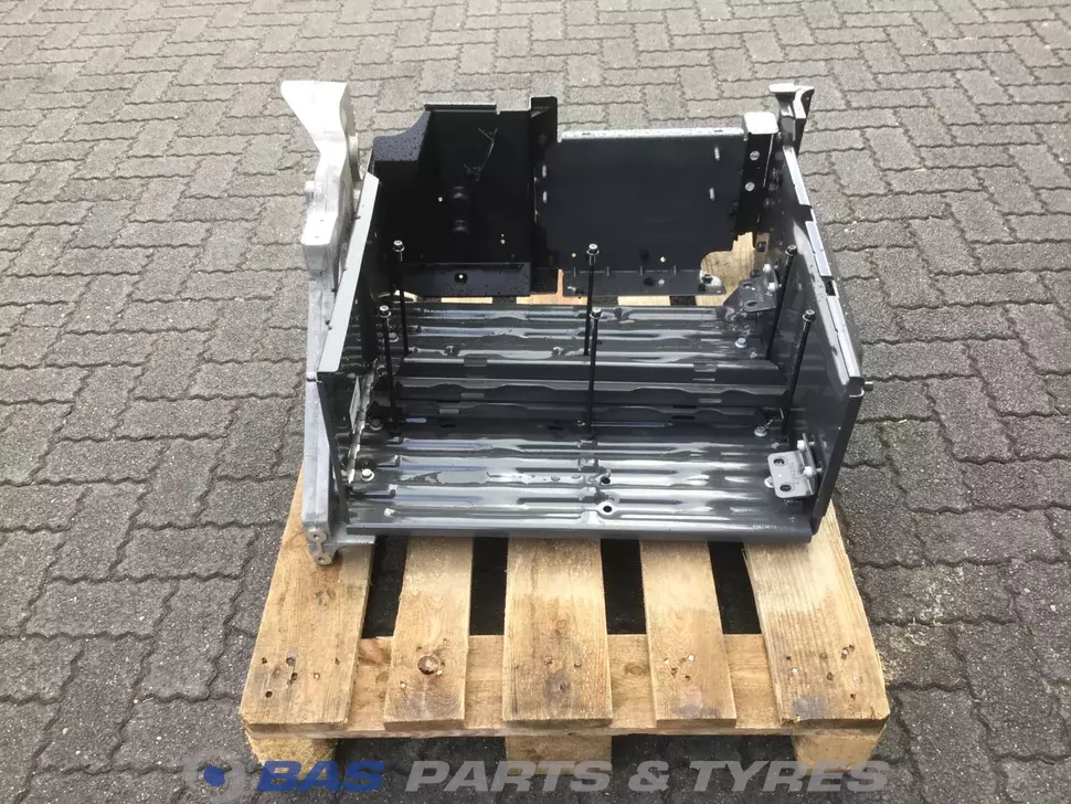 Battery box Volvo FH4 21341500 | BAS Parts & Tyres
