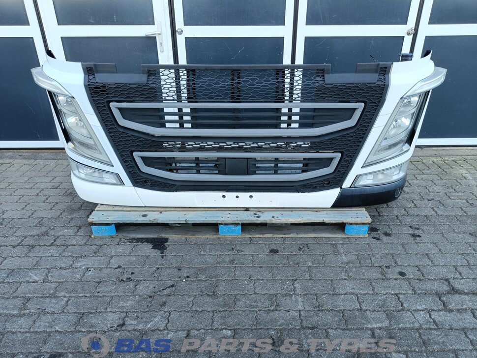 Voorbumper compleet Volvo 21221160, 22332604, 21221129, 22239217 ...