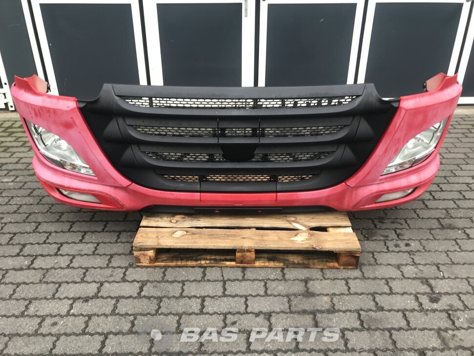 Przedni zderzak kompletny DAF CF Euro 6 1857516 1857516, 1857517 ...
