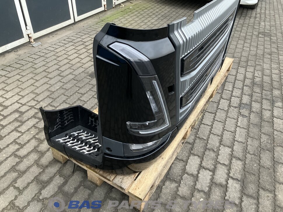 Vordere Stoßstange Volvo FH4B 82491840 82491840, 21838427, 22656781 ...