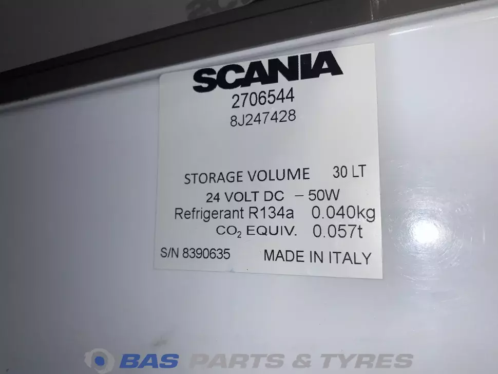 Koelkast Scania R-Serie NextGen 30 Liter 2706544 | BAS Parts & Tyres